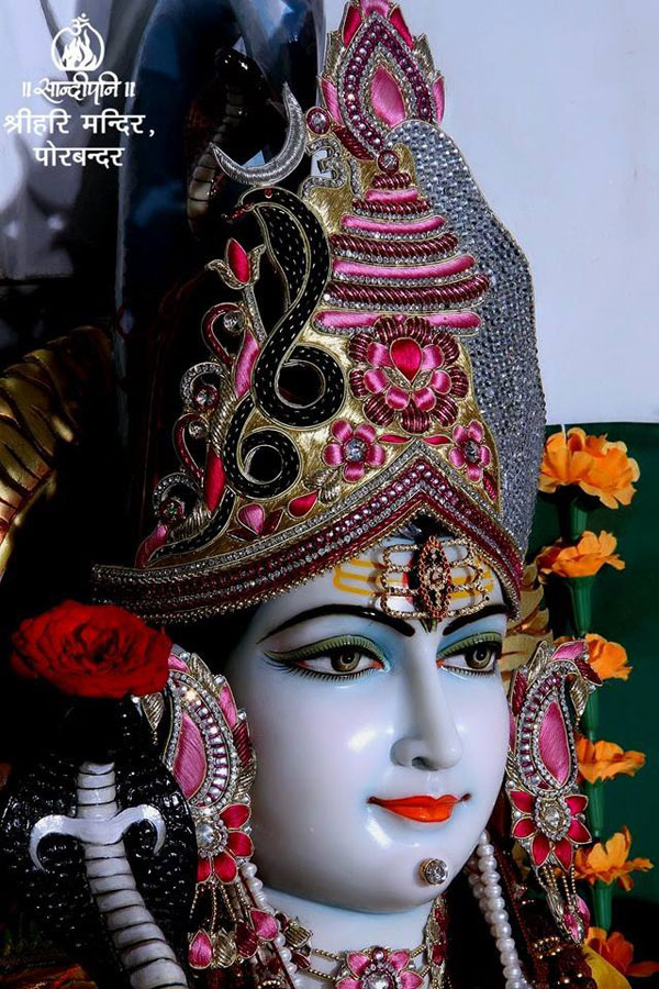 Shri Hari Mandir Darshan This Shravan Month - Sandipani