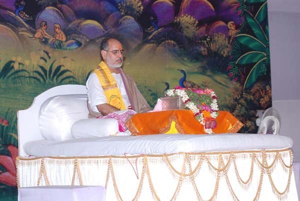 Bhagavat Katha flows to Champaranya - Sandipani